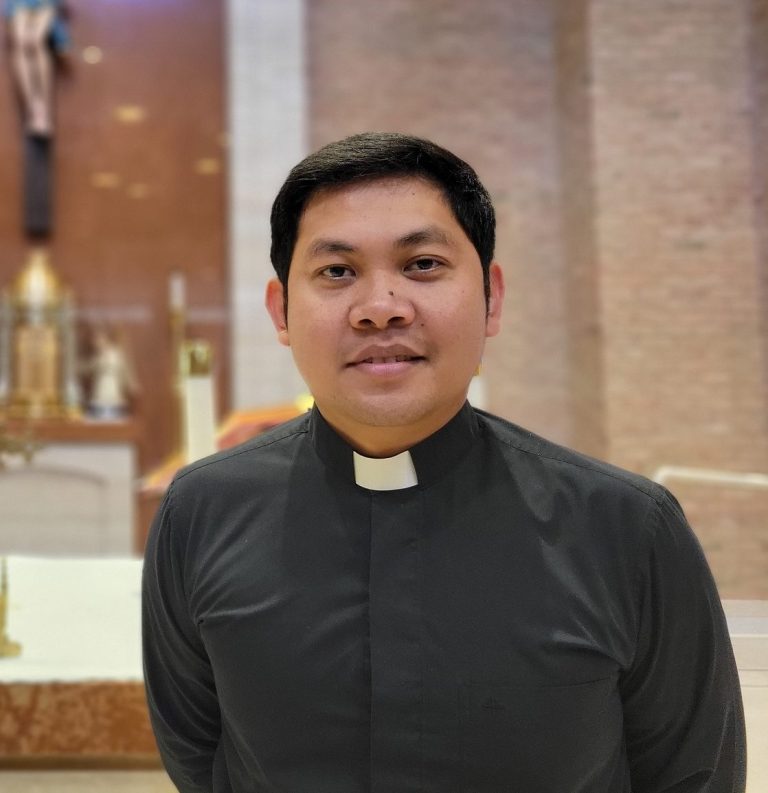 St. Mary Welcomes Fr. Jose Gasta as New Parochial Vicar – The Mokena Marian